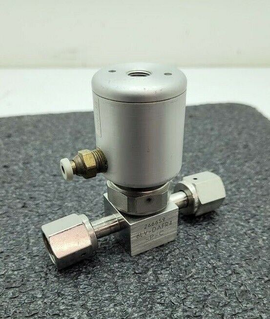 Nupro Swagelok 6LV-DAFR4-P-C Stainless Steel Pneumatic Air Pilot Shuto ...